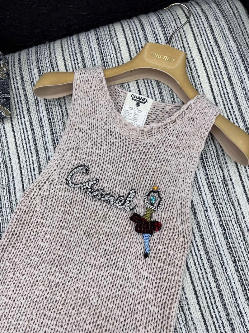 Legit Chanel Vest