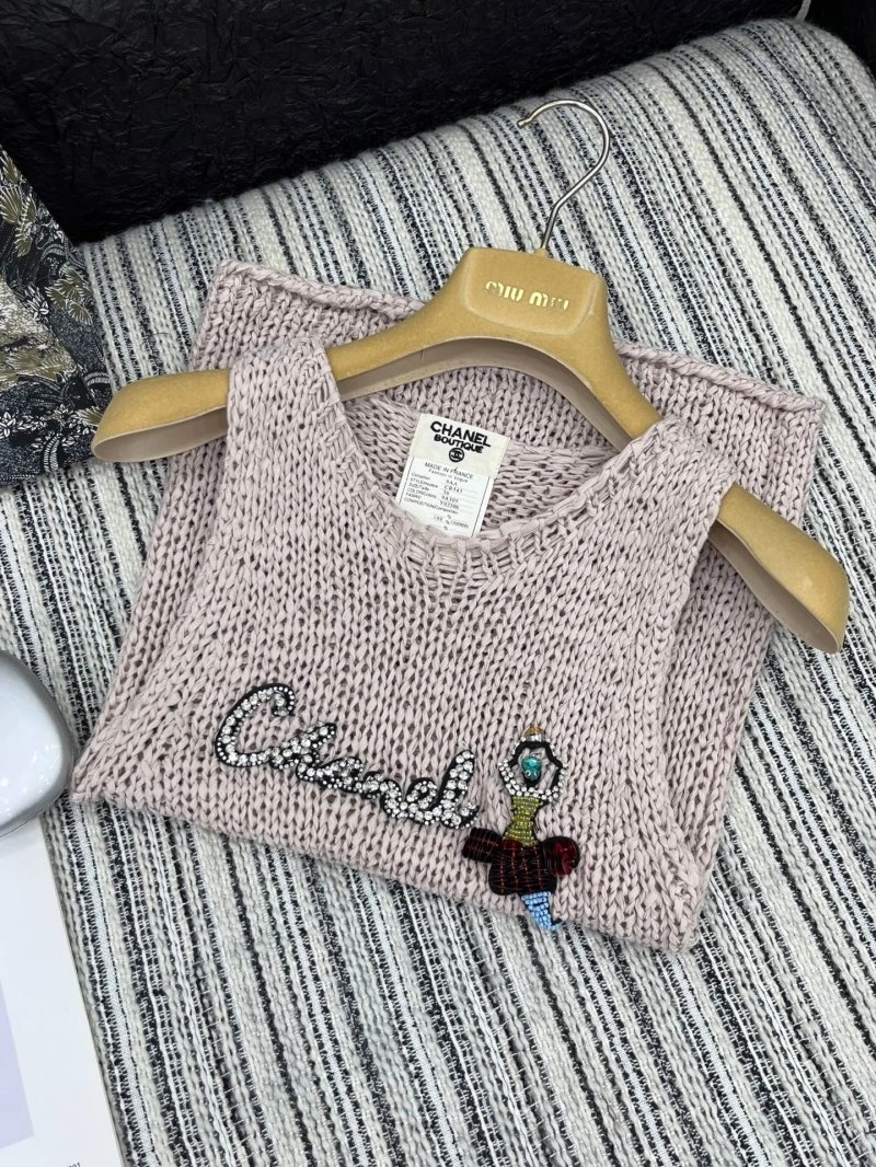 Legit Chanel Vest