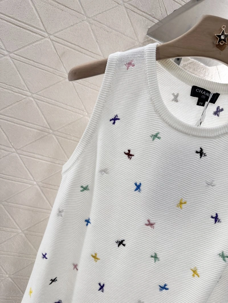 Precise copy Chanel Vest