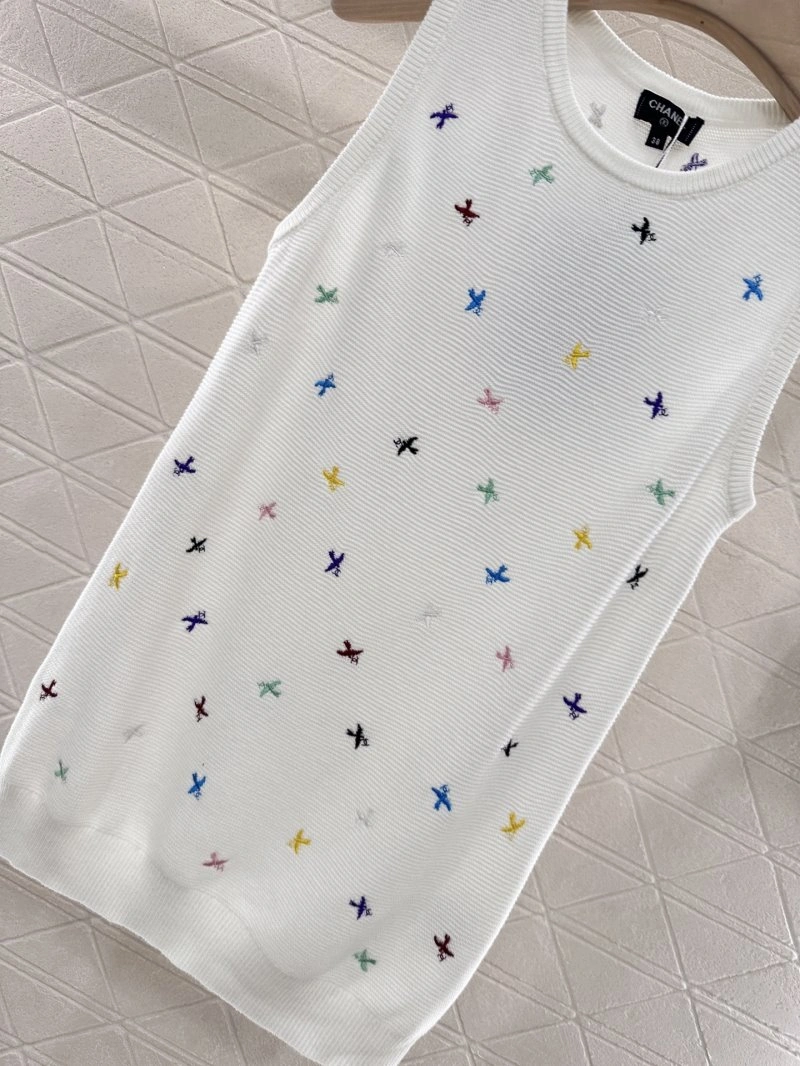 Precise copy Chanel Vest