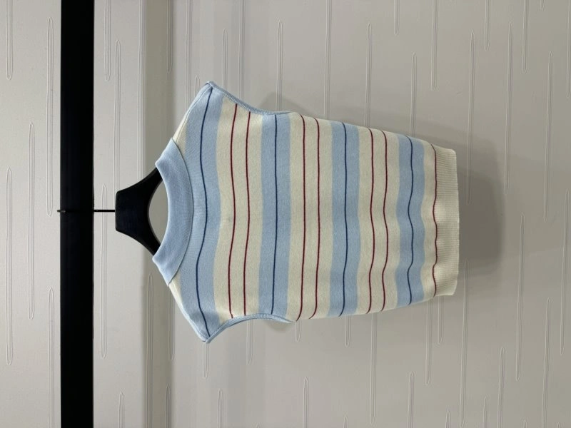 Top match Chanel Vest