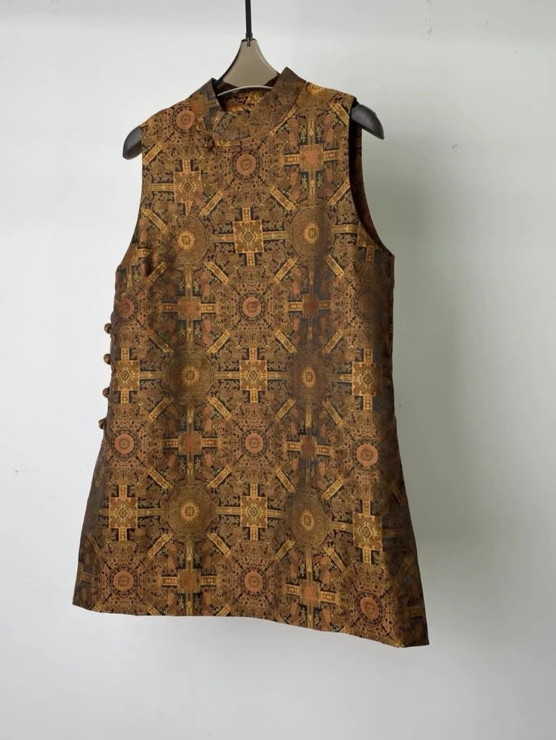 Cut-rate Chanel Vest
