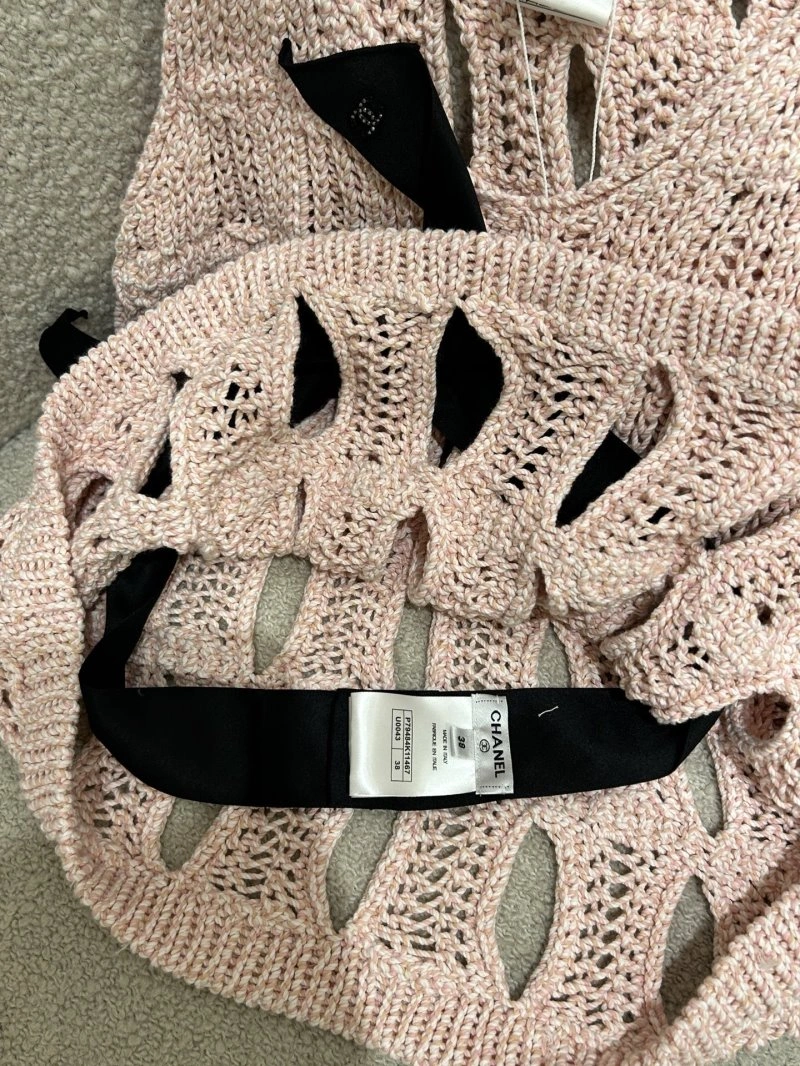 Top match Chanel Vest