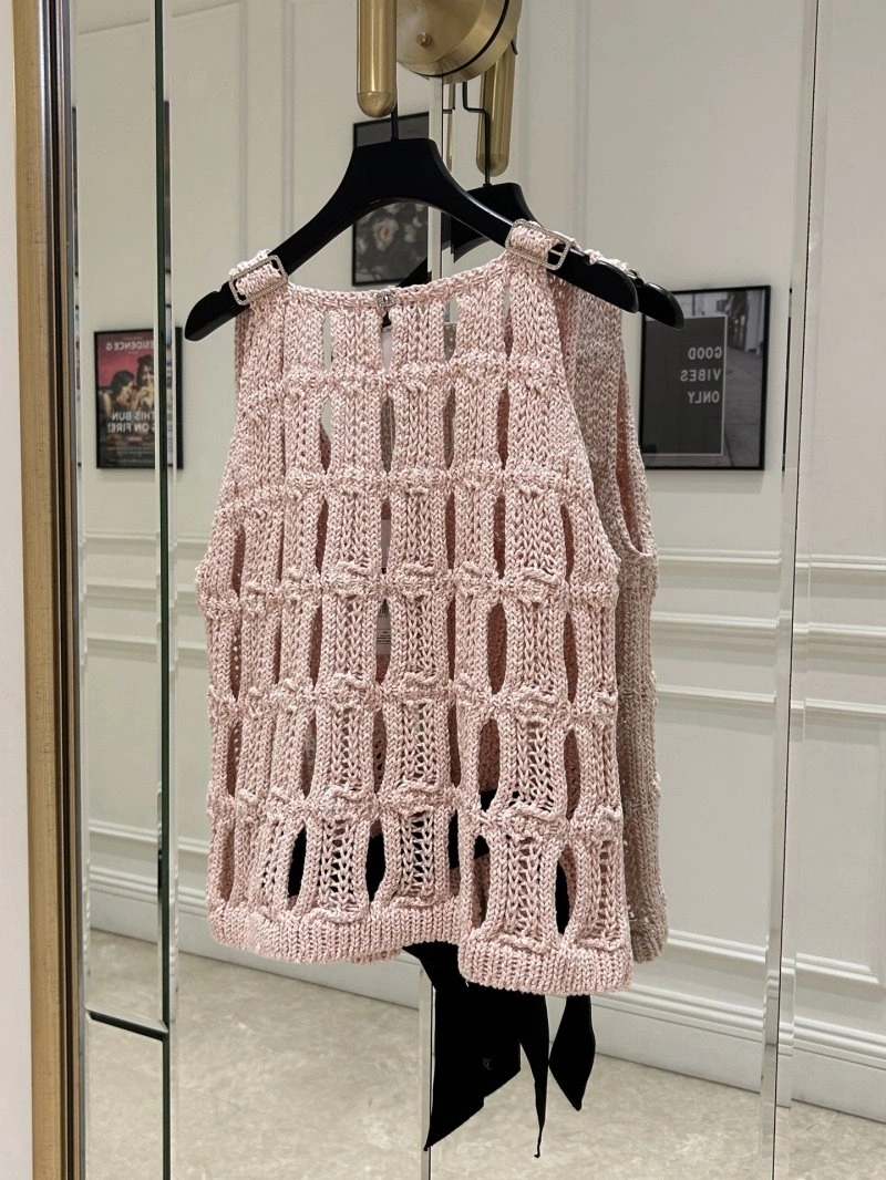 Top match Chanel Vest