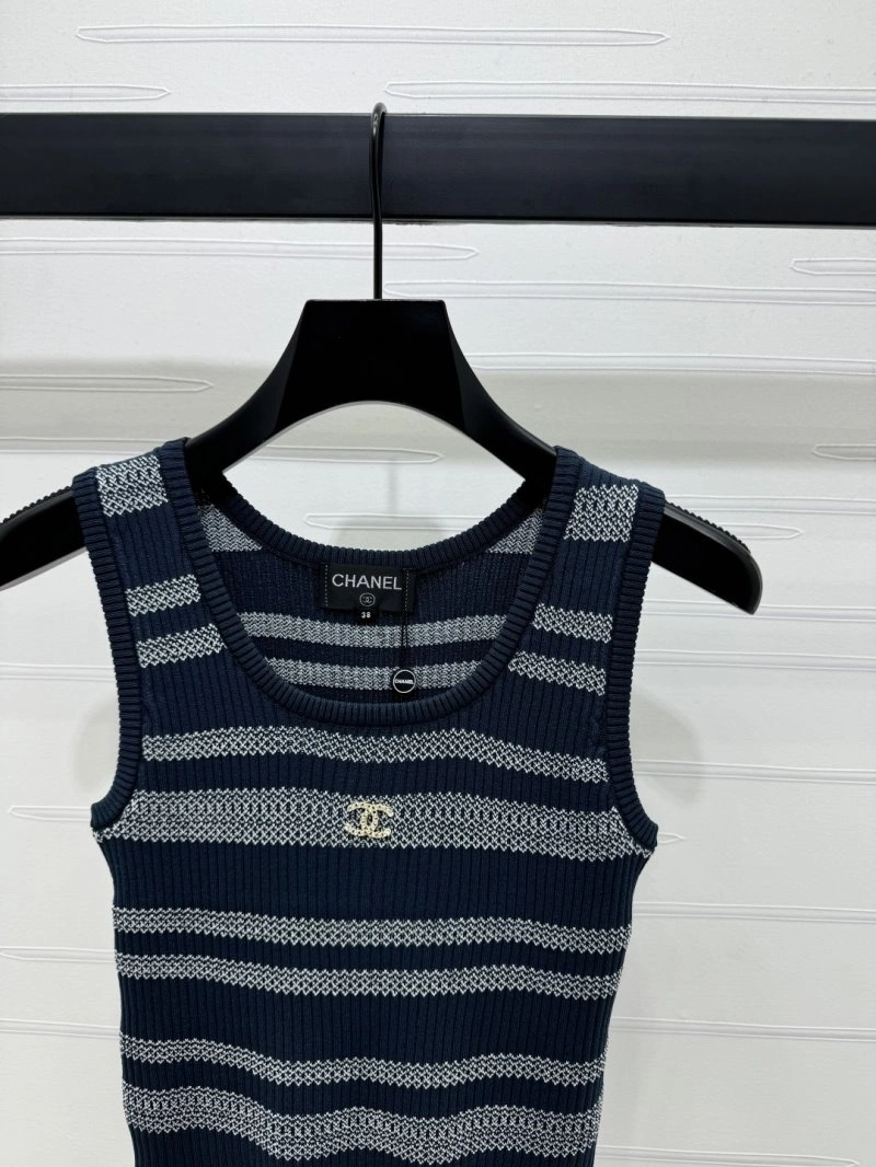 Precise copy Chanel Vest