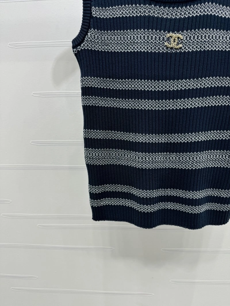 Precise copy Chanel Vest