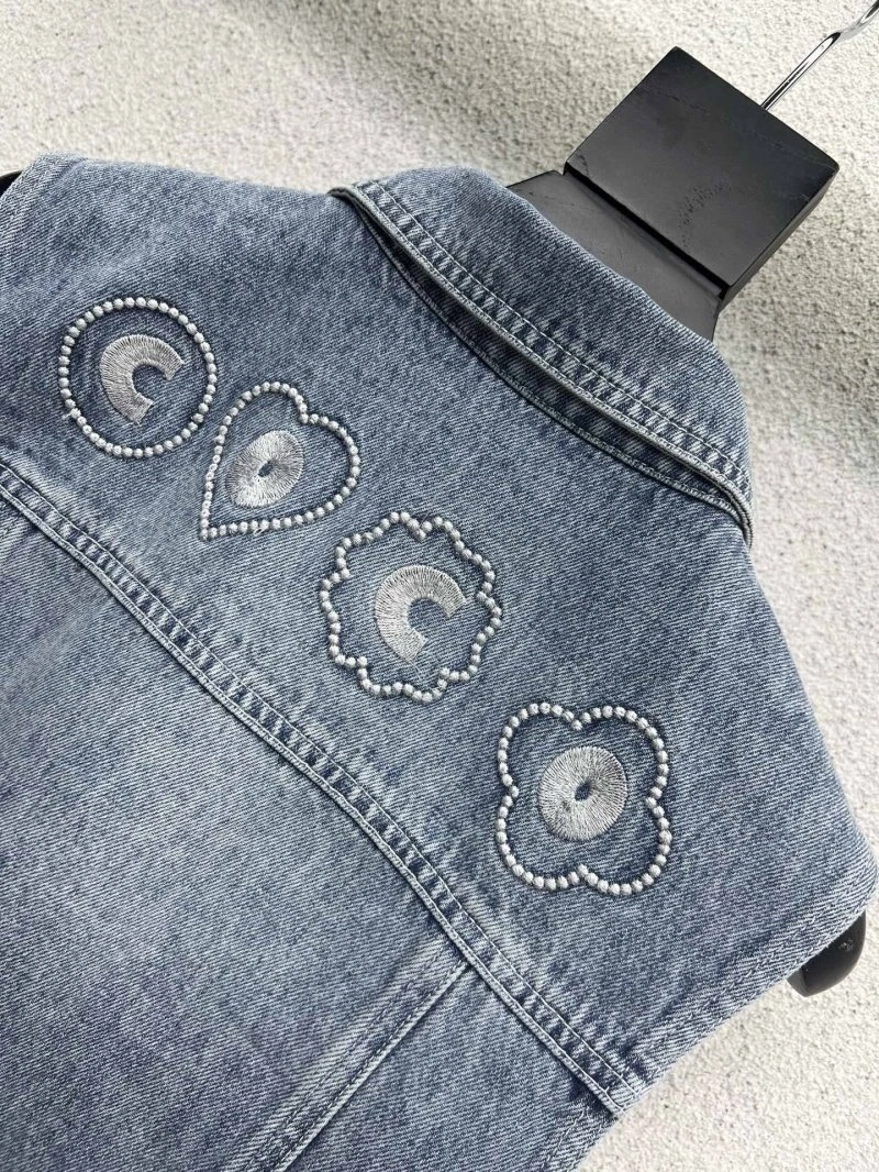 Precise copy Chanel Vest