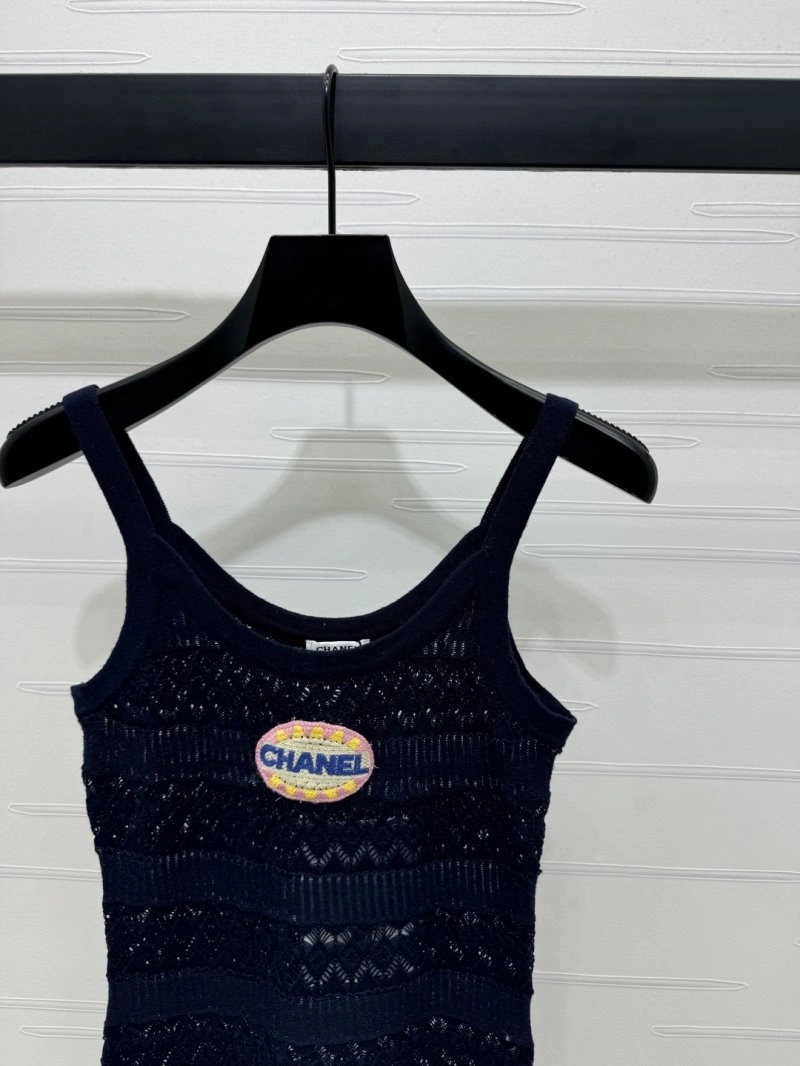 Top match Chanel Vest
