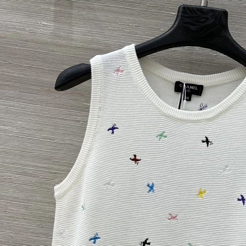 Legit Chanel Vest
