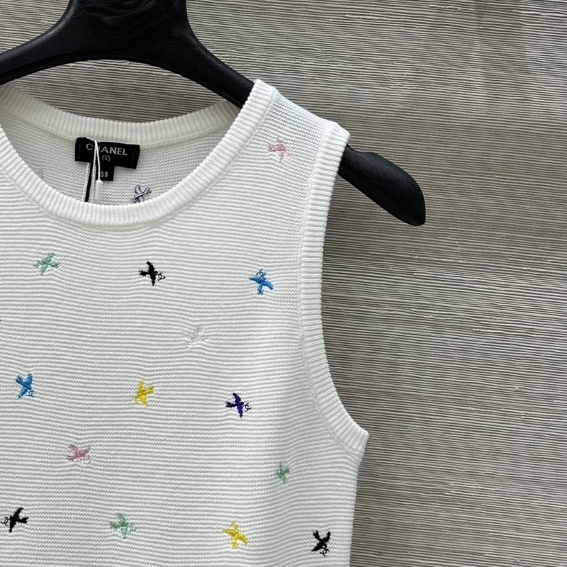 Legit Chanel Vest