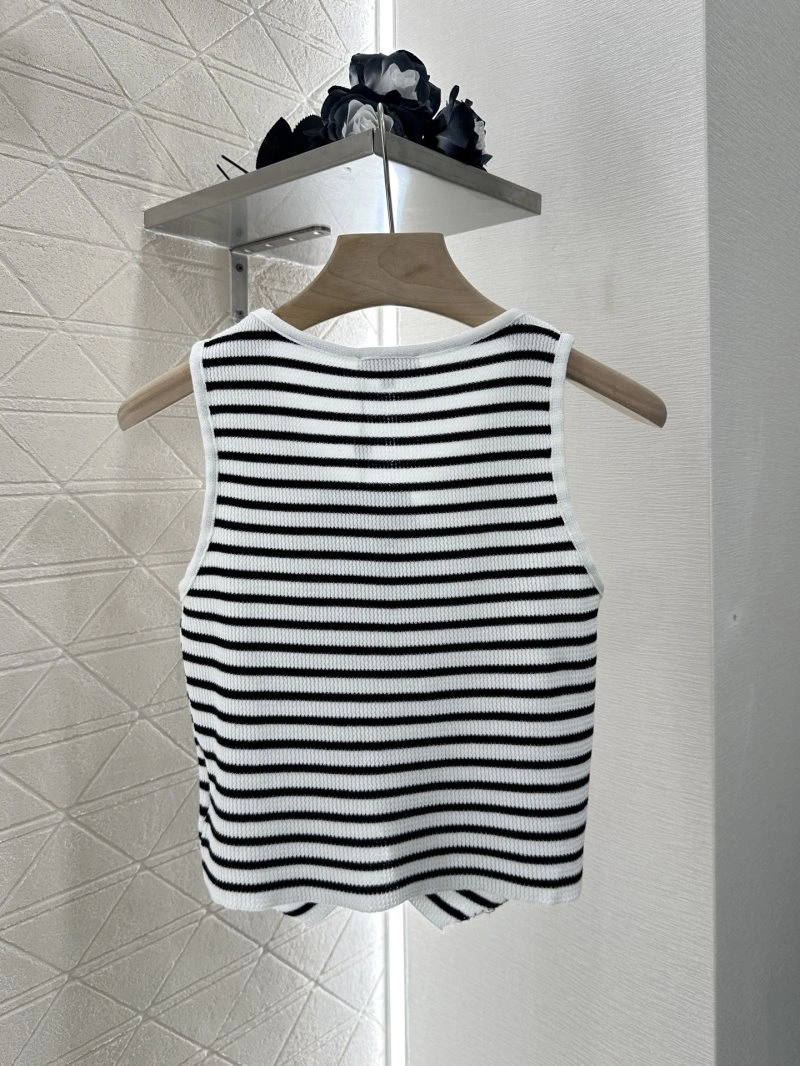 Legit Chanel Vest