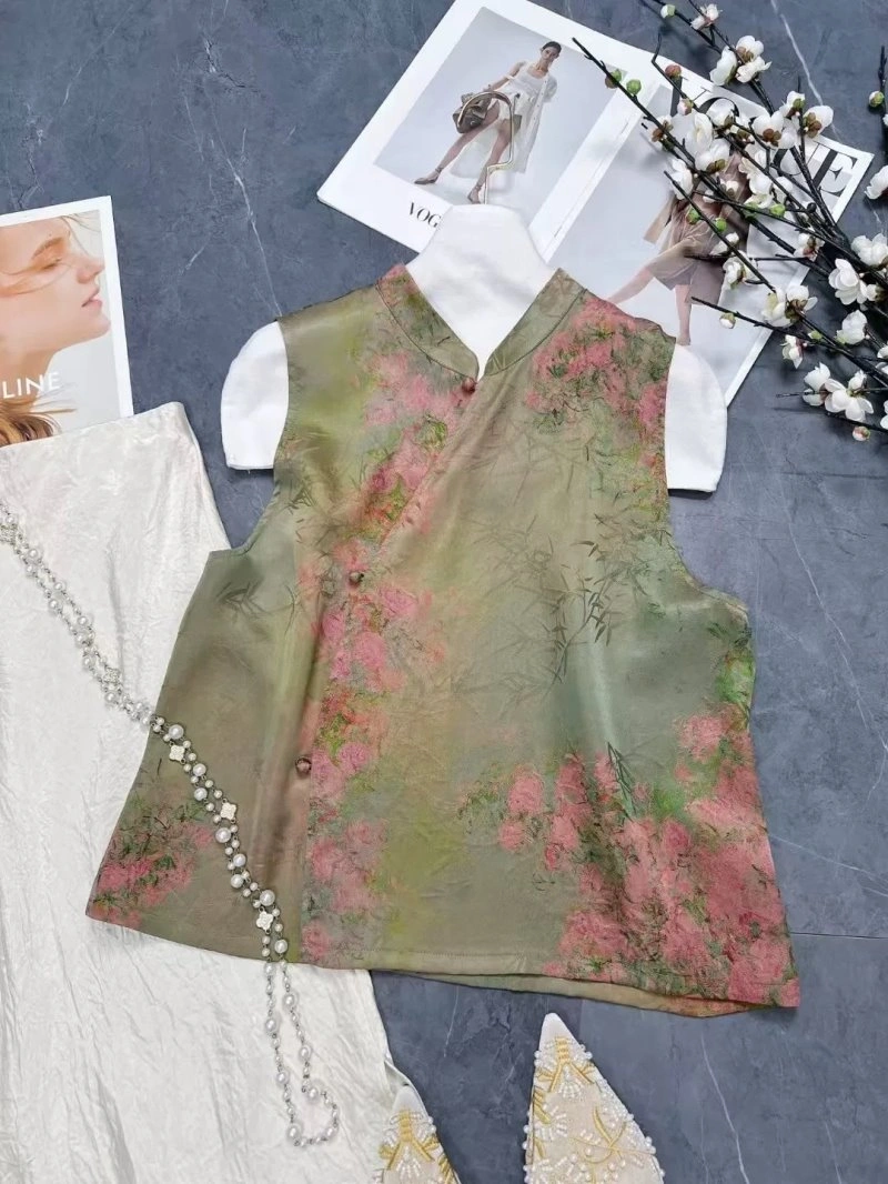 Cut-rate Chanel Vest