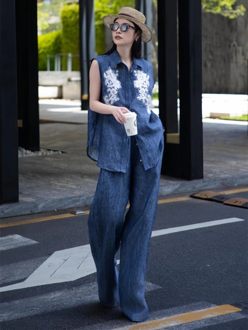 Brand-authenticated Chanel Vest
