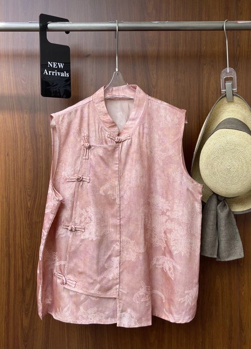 Cut-rate Chanel Vest