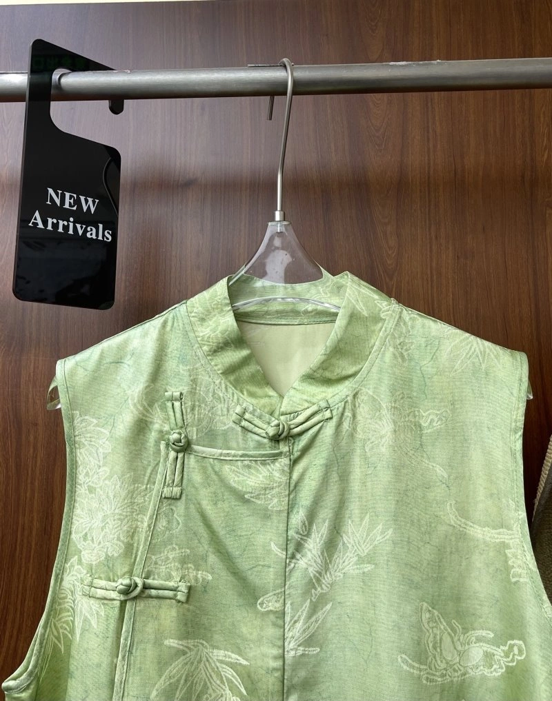 Cut-rate Chanel Vest