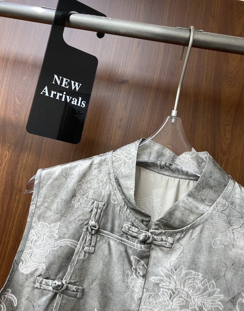 Cut-rate Chanel Vest