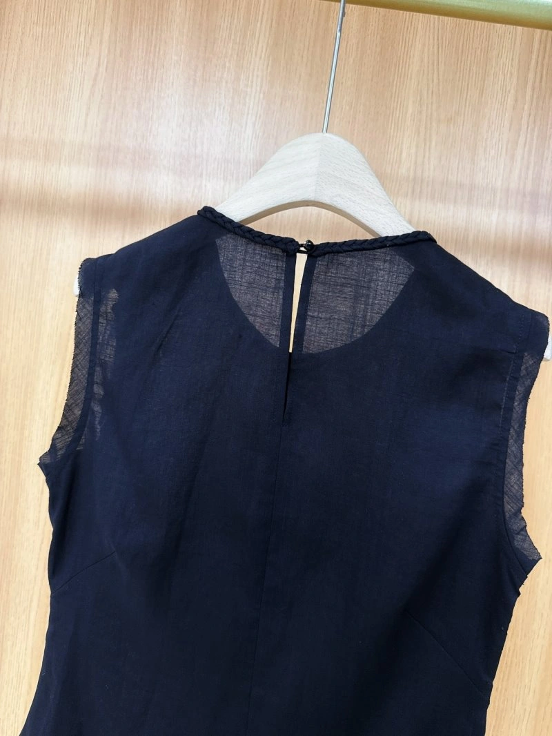 Top match Chanel Vest