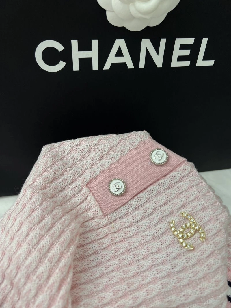 Precise copy Chanel Vest