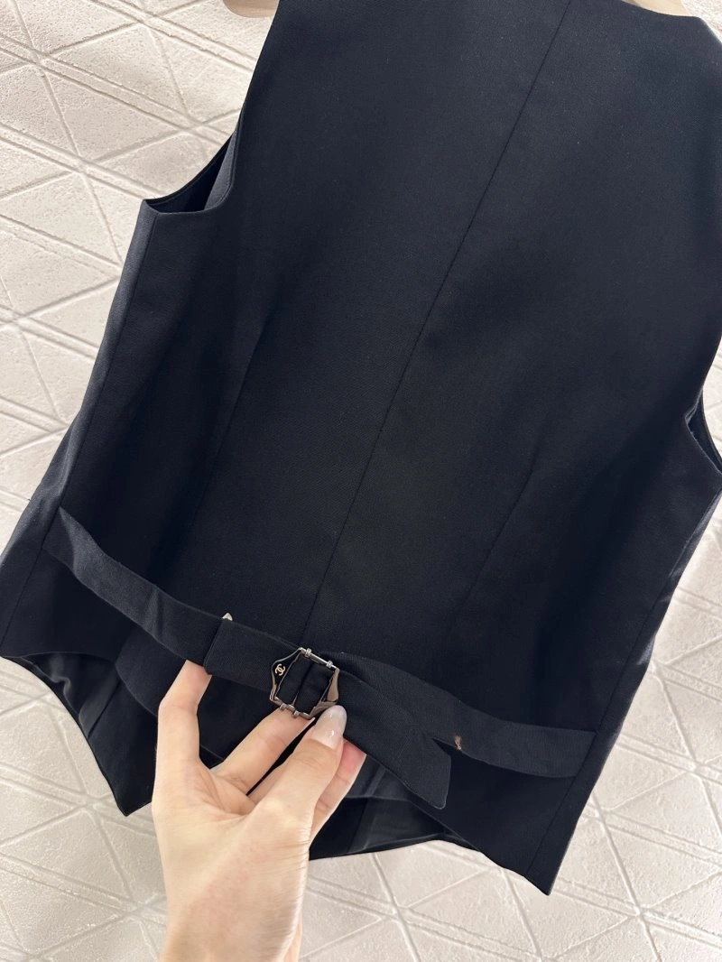 Discounted Chanel Vest