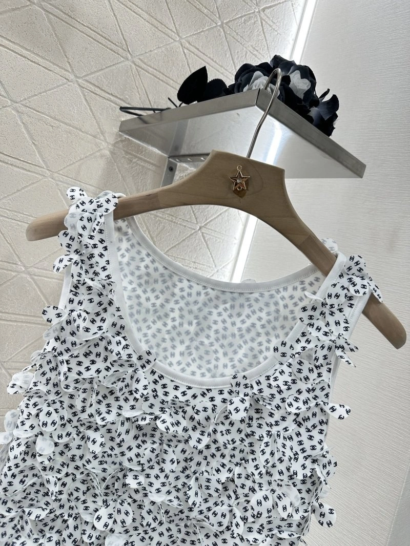 Cut-rate Chanel Vest