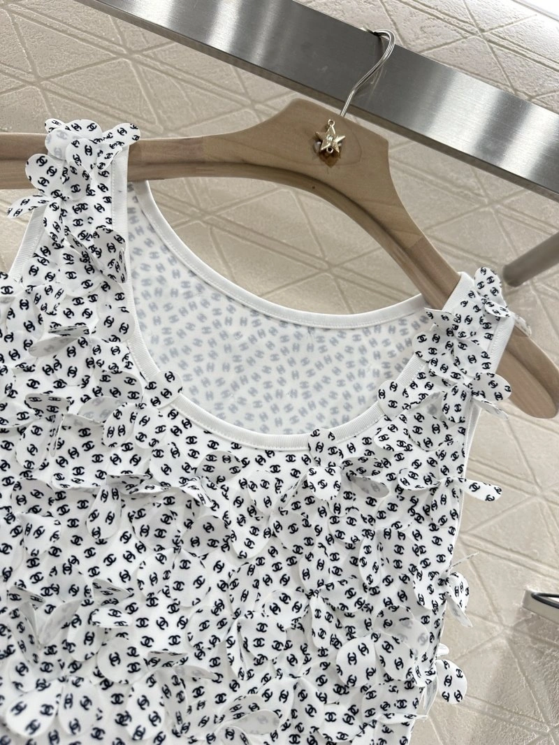 Cut-rate Chanel Vest