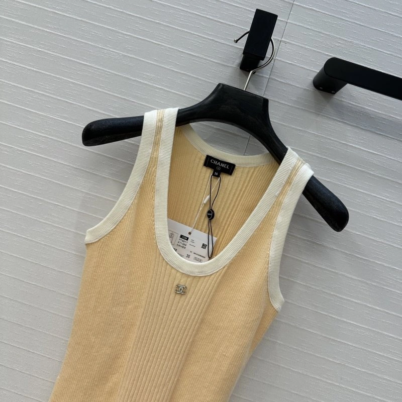Cut-rate Chanel Vest