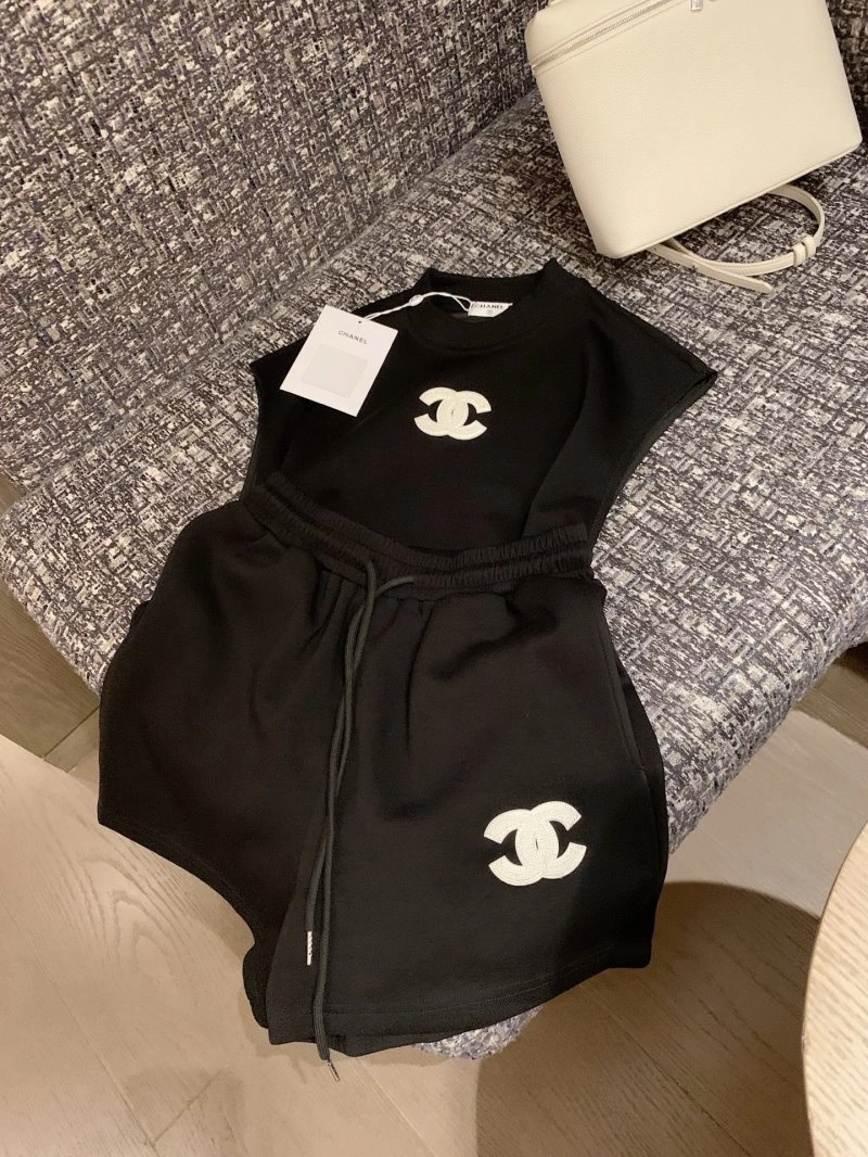 Value-priced Chanel Vest