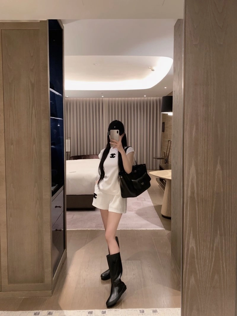 Perfect replica Chanel Vest