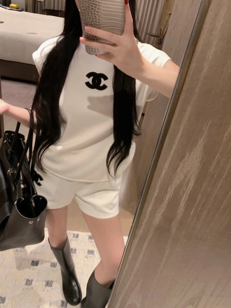 Perfect replica Chanel Vest