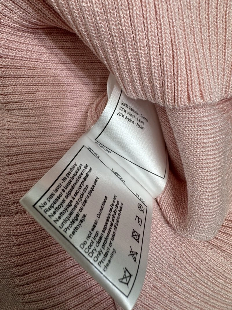 Discounted Chanel Vest
