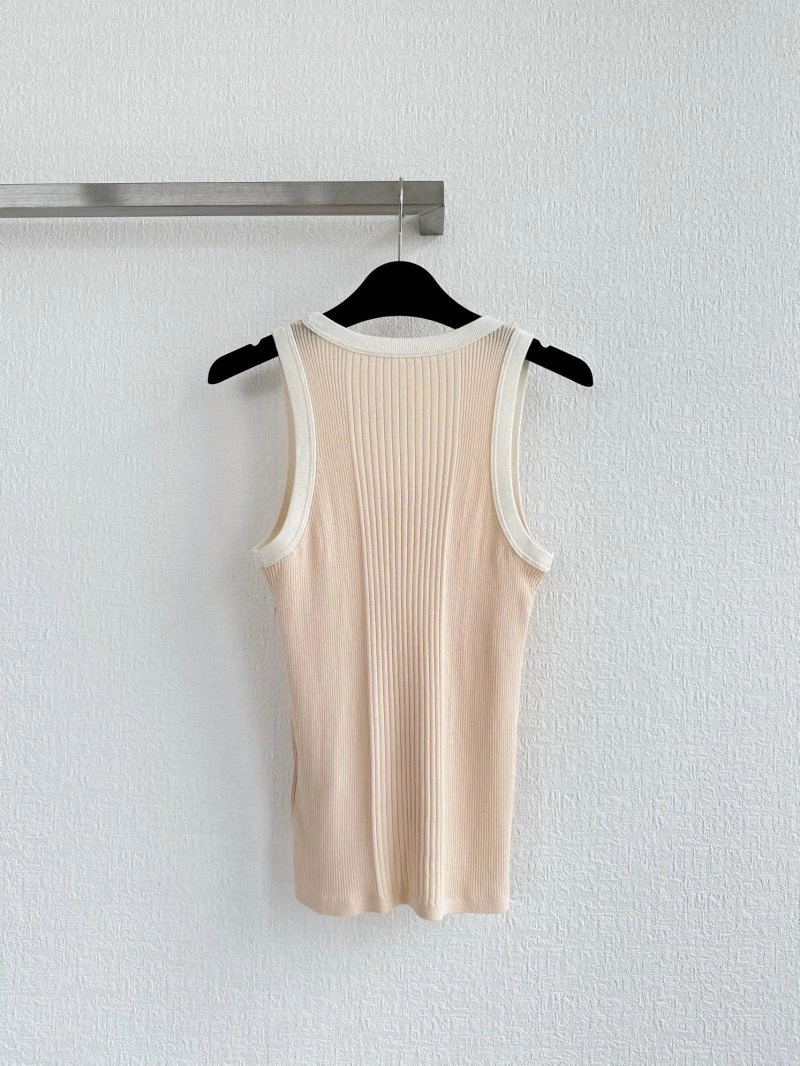 Top match Chanel Vest