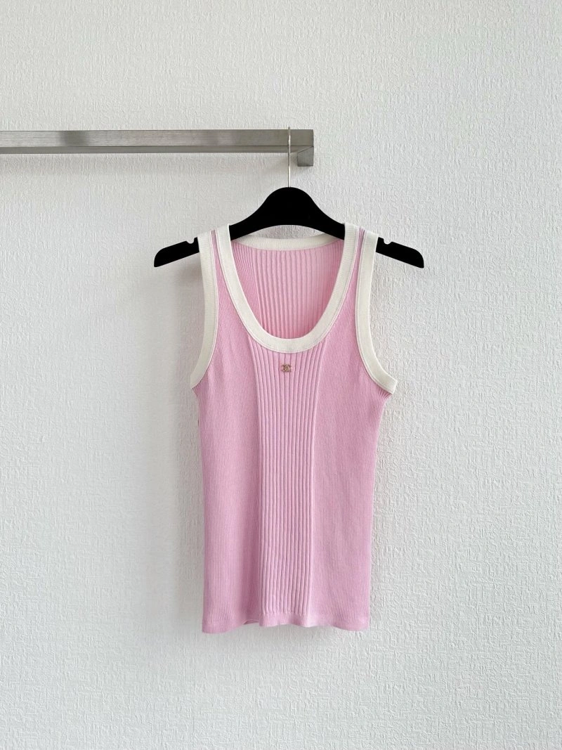 Top match Chanel Vest