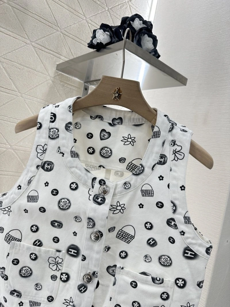 Official Chanel Vest