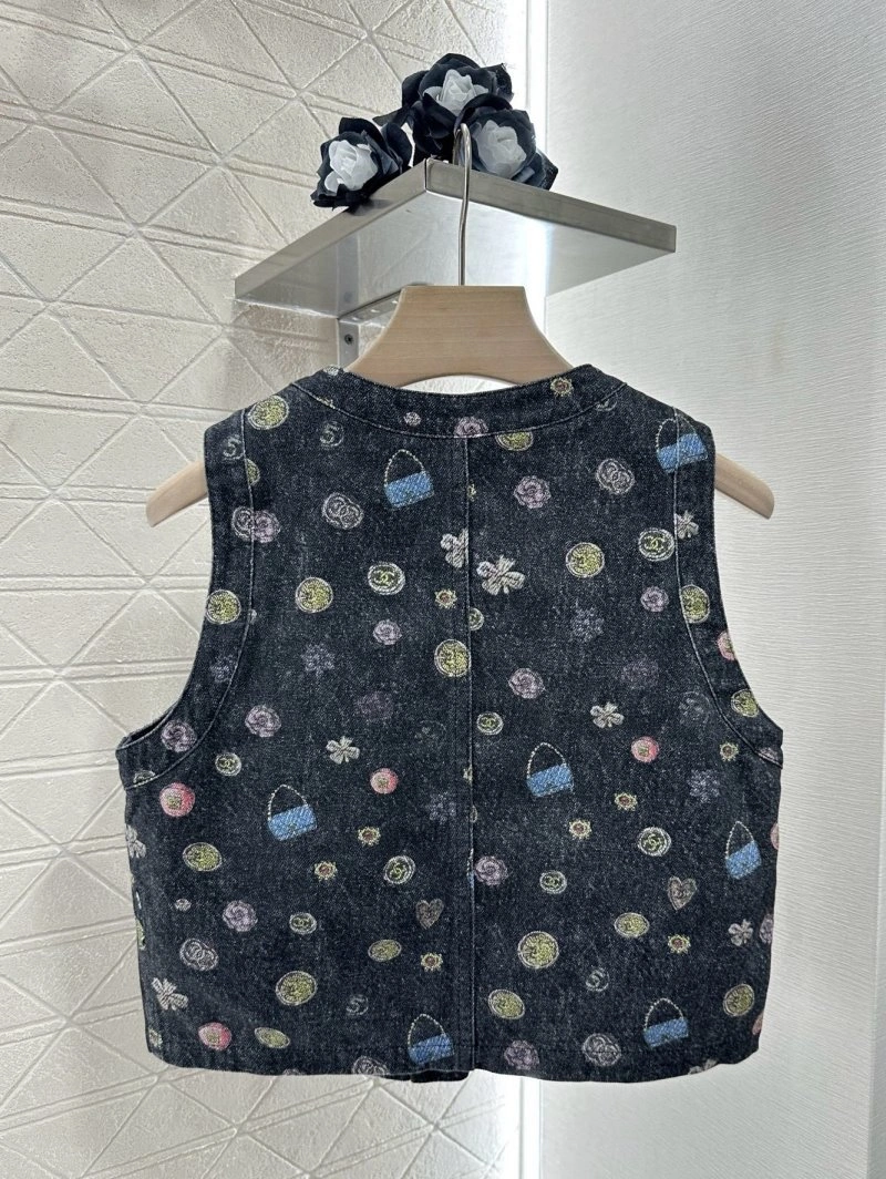 Indistinguishable Chanel Vest