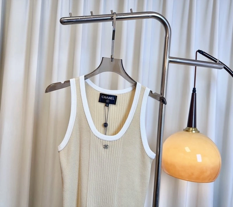 Brand-original Chanel Vest