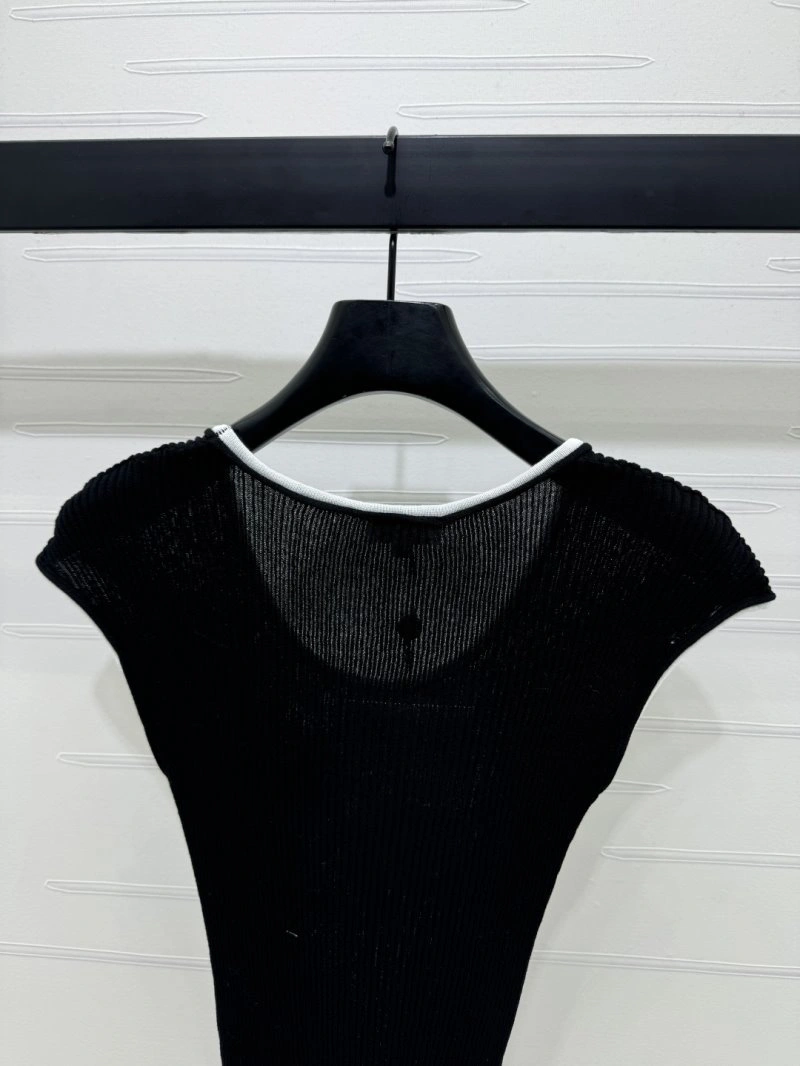 Value-priced Chanel Vest