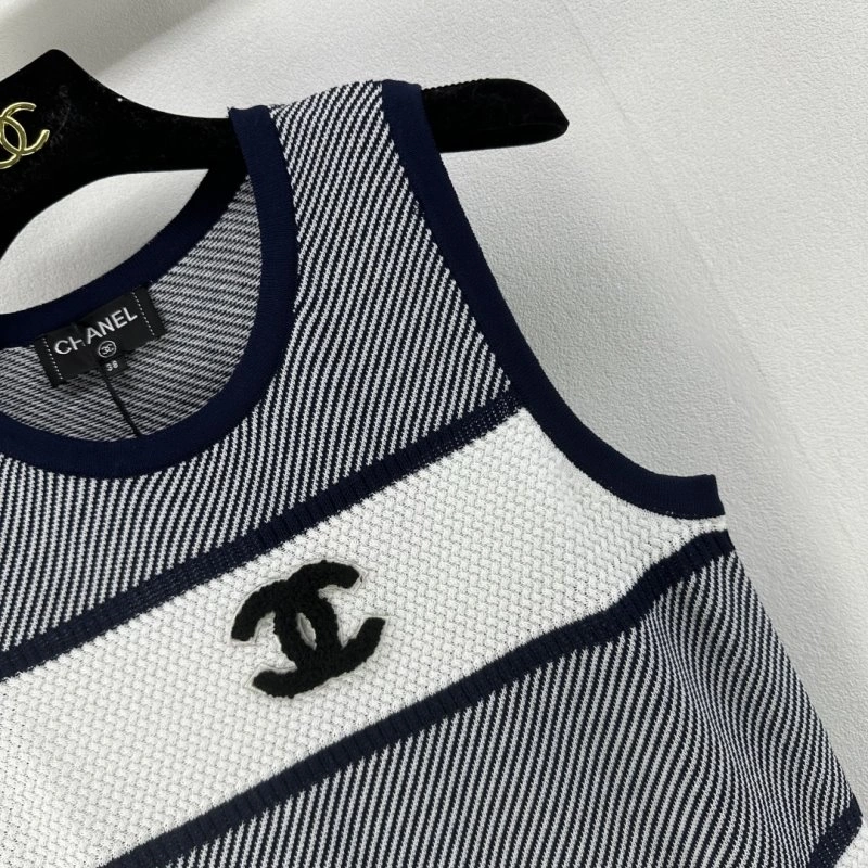 Brand-original Chanel Vest