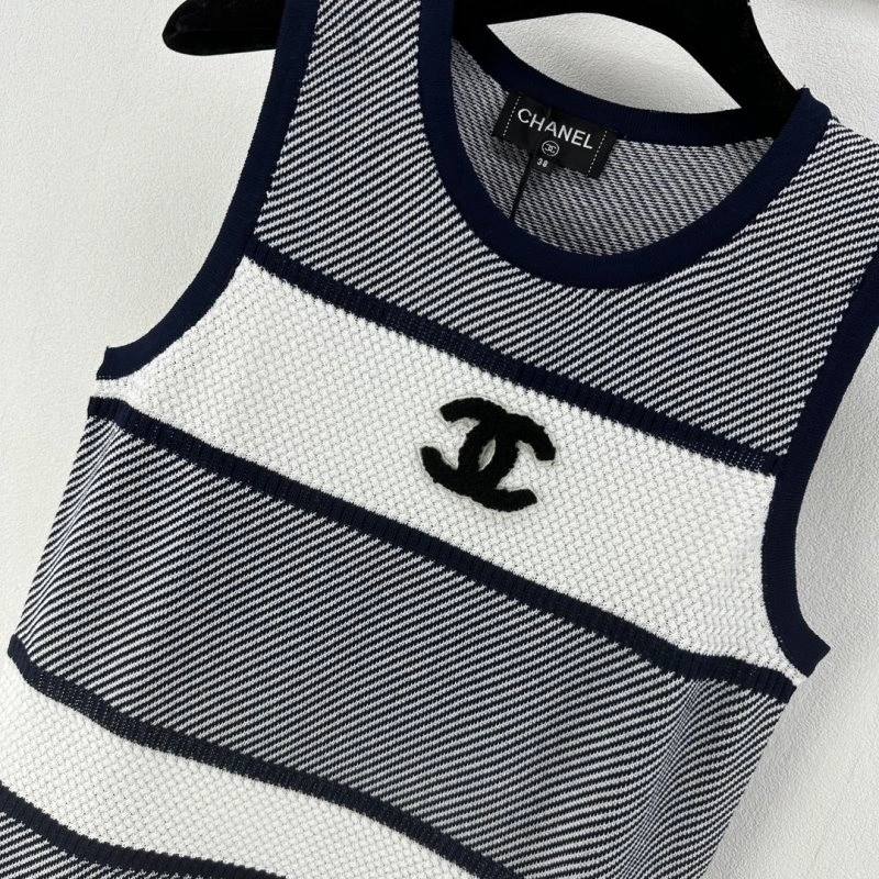 Brand-original Chanel Vest
