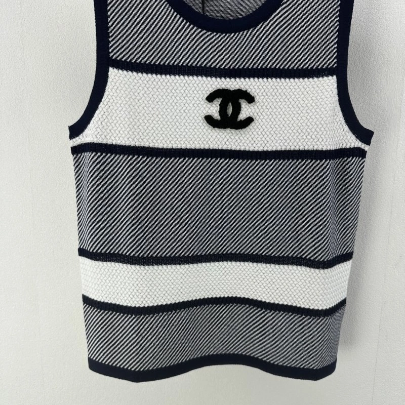 Brand-original Chanel Vest