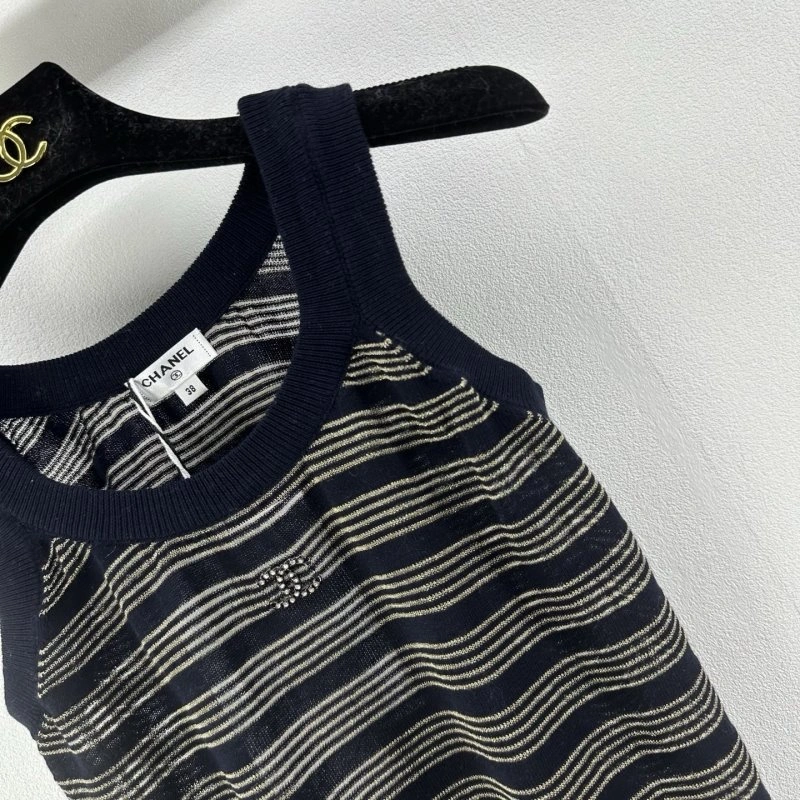 Precise copy Chanel Vest