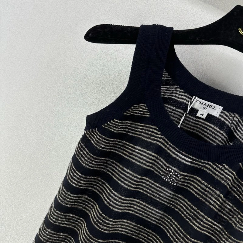 Precise copy Chanel Vest