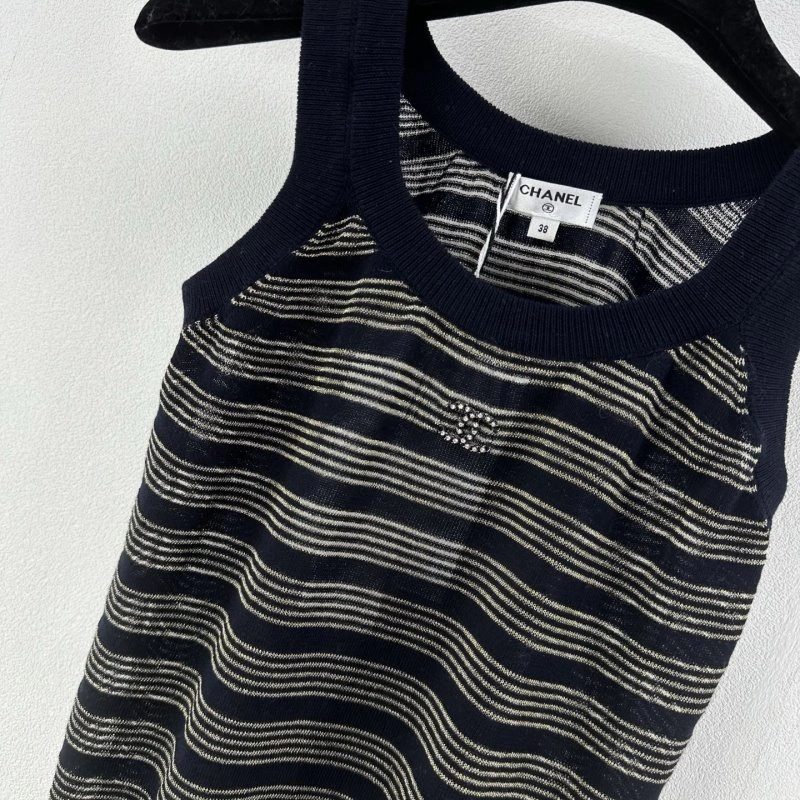 Precise copy Chanel Vest