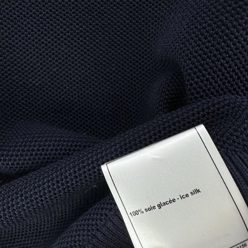 Accurate model Chanel Vest