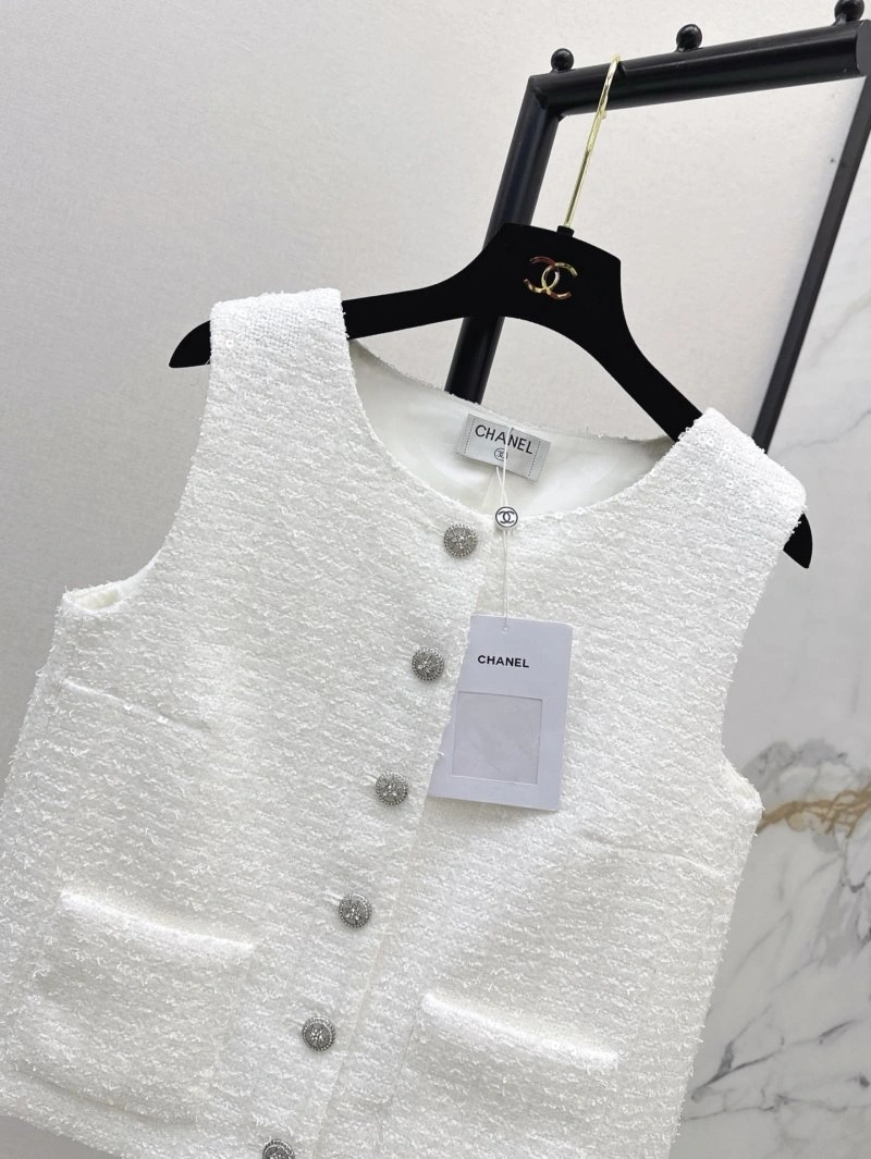 Factory-made Chanel Vest