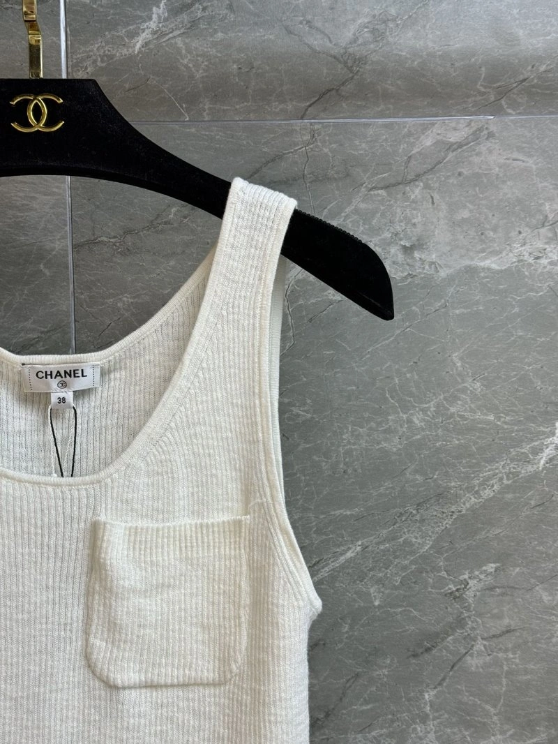 Legit Chanel Vest