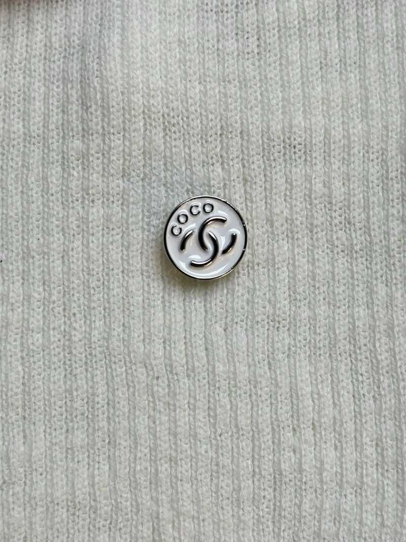 Legit Chanel Vest