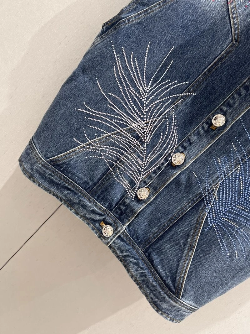 Cut-rate Chanel Vest