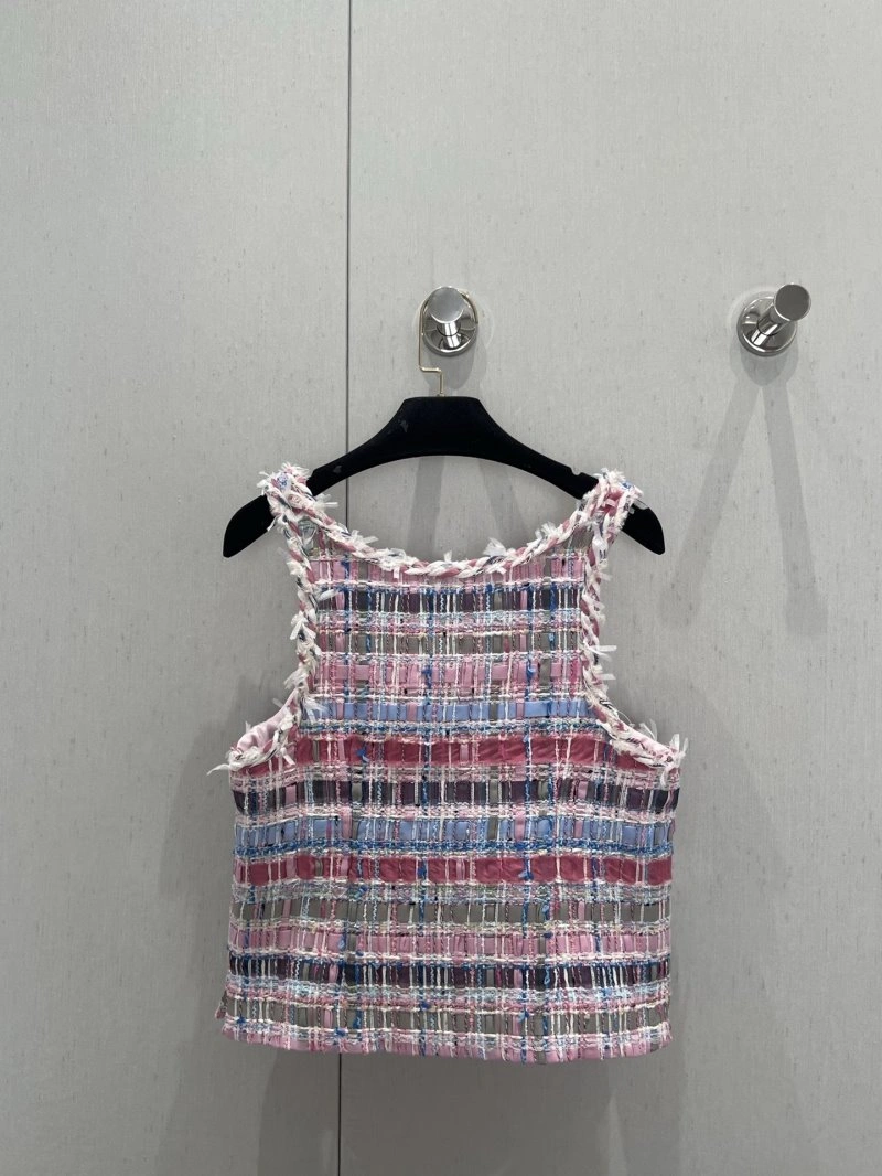 Legit Chanel Vest