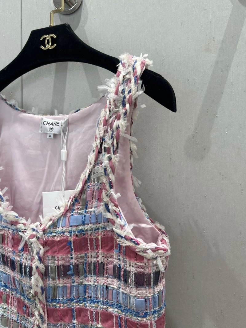 Legit Chanel Vest