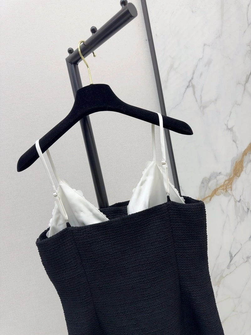 Cut-rate Chanel Vest